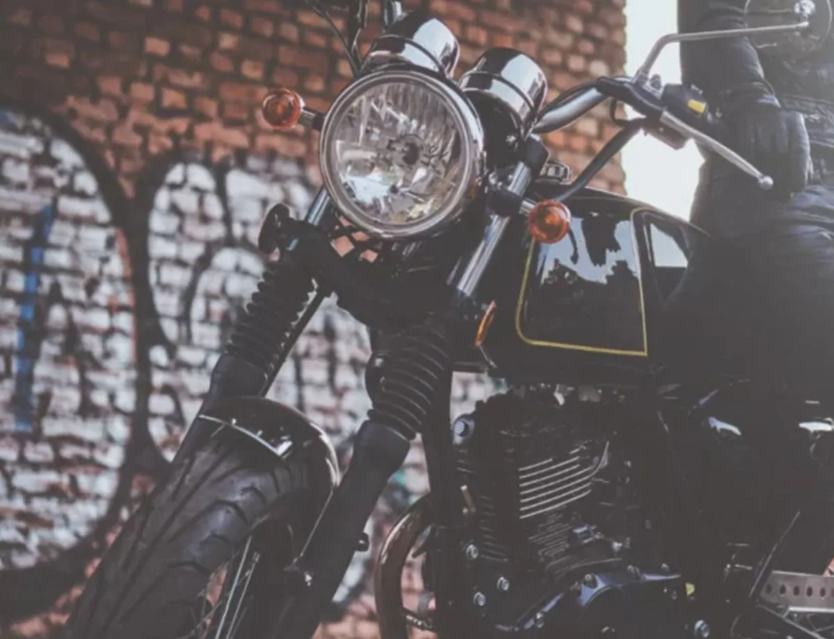 Diamondbrite | R&C Motorcycles